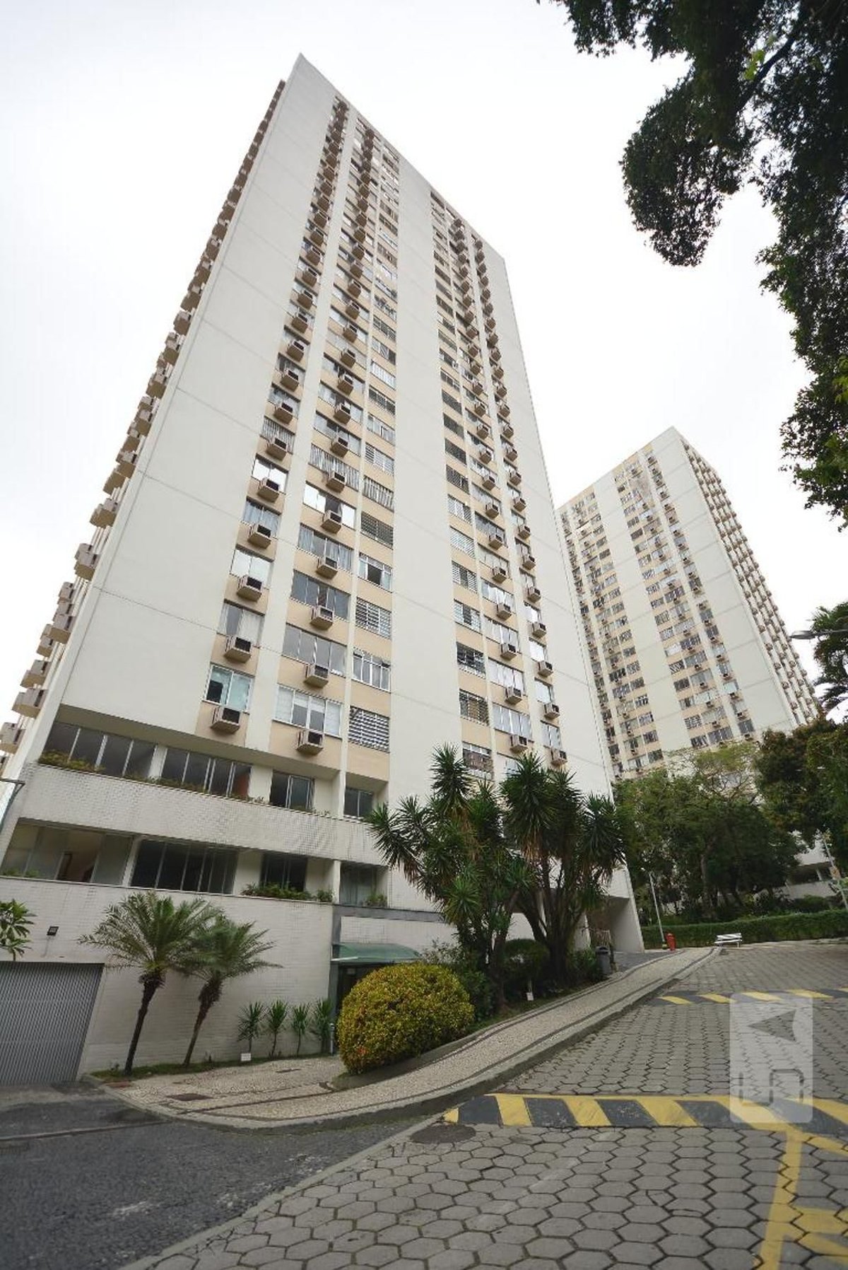 Residencial Três Torres, Laranjeiras - Rio de Janeiro - Alugue ou ...