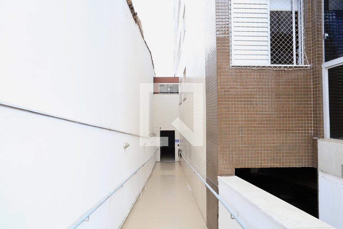 Condomínio Edifício Pimentel, Sagrada Família - Belo Horizonte - Alugue ou Compre - QuintoAndar