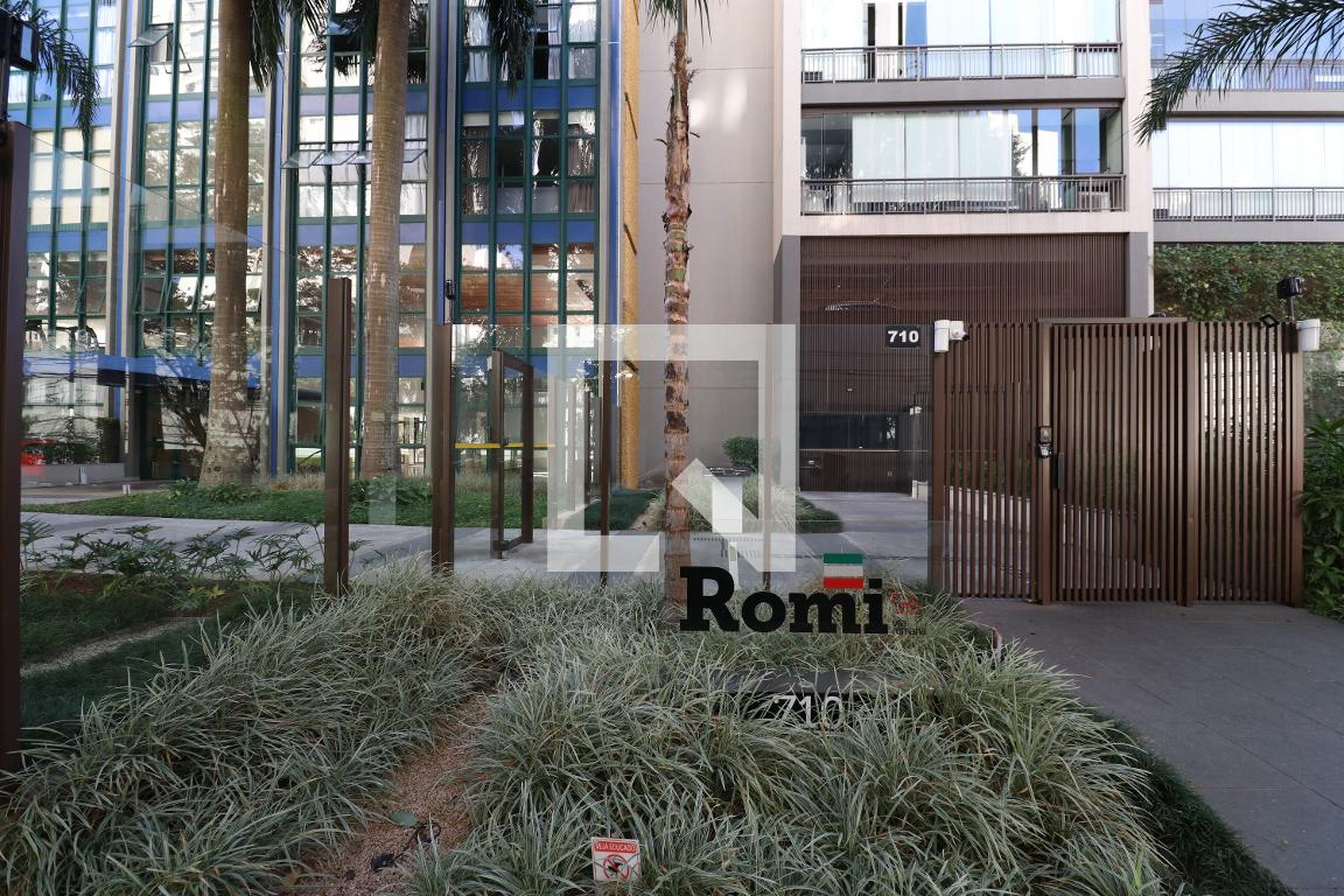 Condomínio Romi 56, Vila Romana - São Paulo - Alugue ou Compre - QuintoAndar