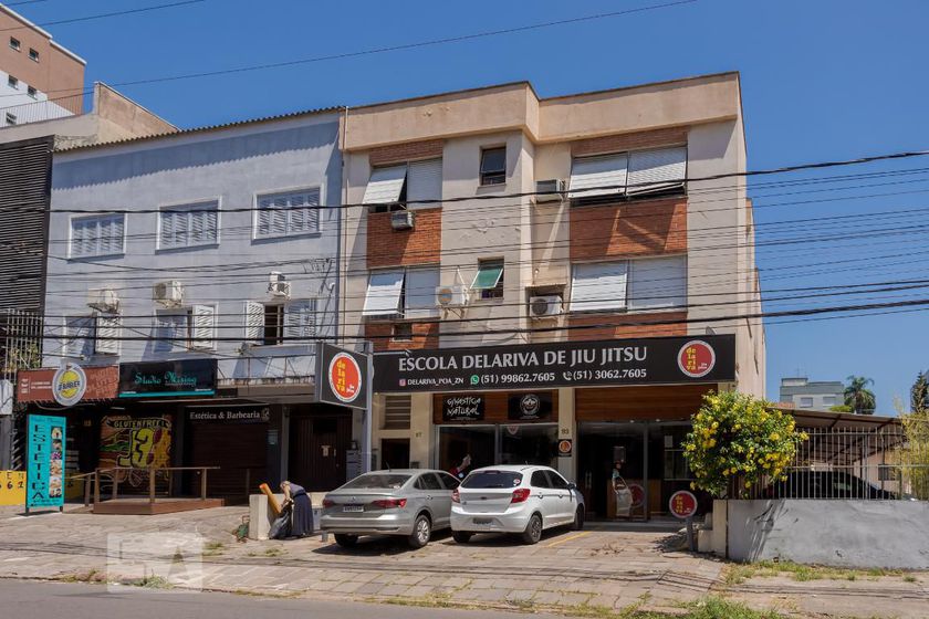 Condomínio em Rua Itapeva, 97, Passo D'areia - Porto Alegre - Alugue ou ...