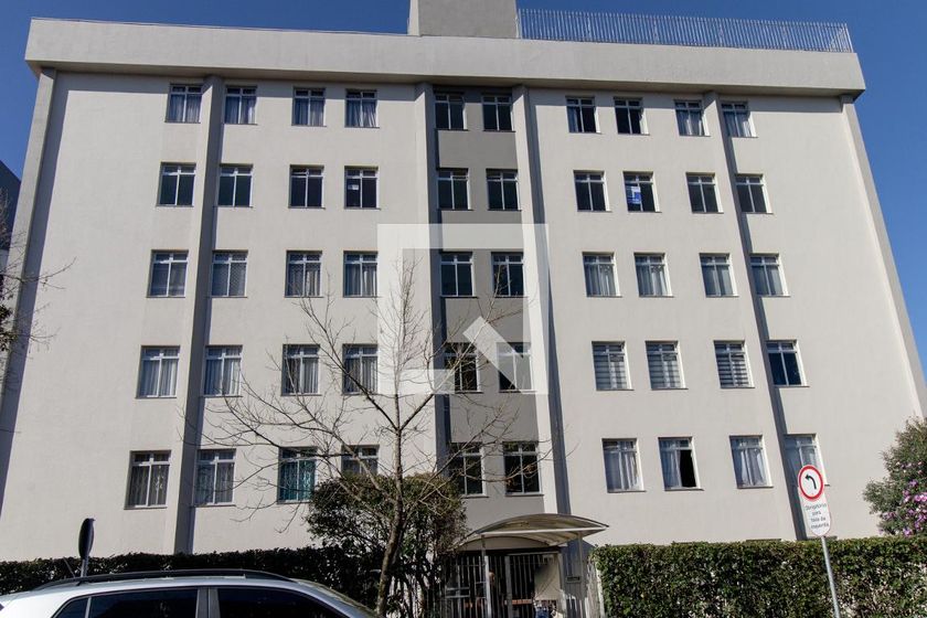 Edifício Lombardia, Bigorrilho - Curitiba - Alugue ou Compre - QuintoAndar