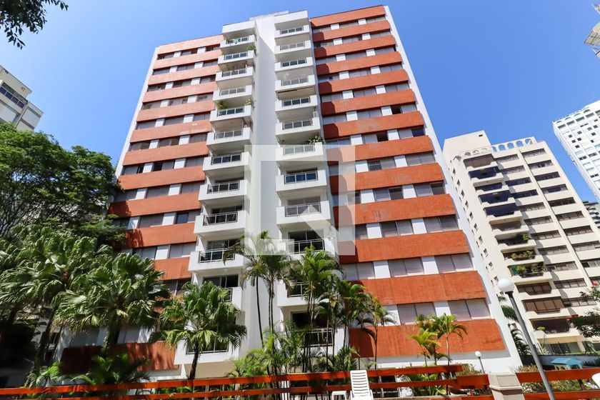 Condomínio Edifício Jardim Real, Real Parque - São Paulo - Alugue ou ...