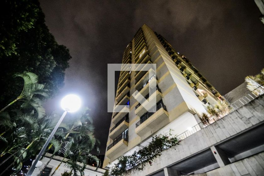 Condomínio Edifício Solar Del Rey, Tijuca - Rio de Janeiro - Alugue ou ...
