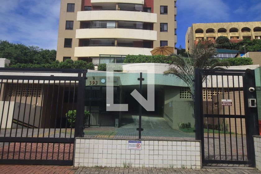 Condomínio Yves Palermo Residencial, Pituaçu - Salvador - Alugue ou ...